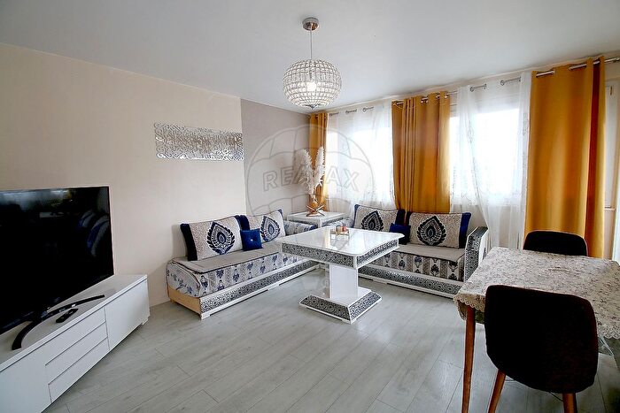 Appartement à vendre - Villeneuve-la-Garenne, Nord - 4 pièces - 3 chambres