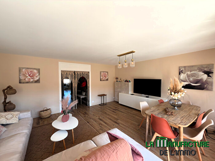 Appartement à vendre - Saint-Étienne, La Terrasse, Bel Air, Bergson, Carnot - 4 pièces - 2 chambres