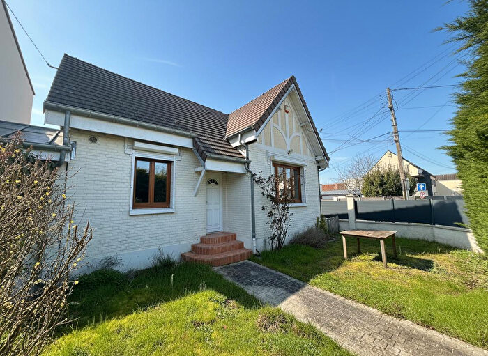 Maison à vendre - Lagny-sur-Marne, Saint-Denis, Plateau - 3 pièces - 2 chambres