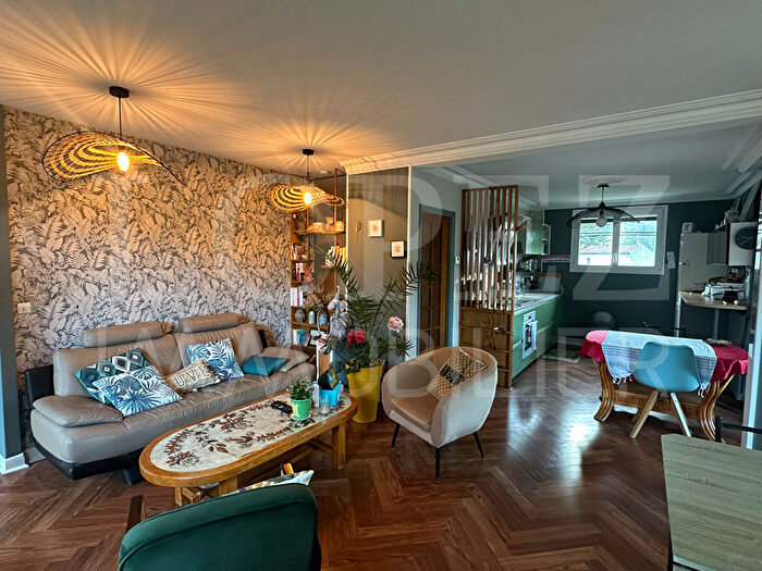 Maison à vendre - Mazamet - 6 pièces - 4 chambres