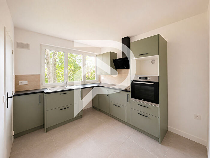 Appartement 3 pièces à Verneuil-sur-Seine, Les Hauts de Verneuil, Les Coteaux de Verneuil, Côte Narbonne, à louer