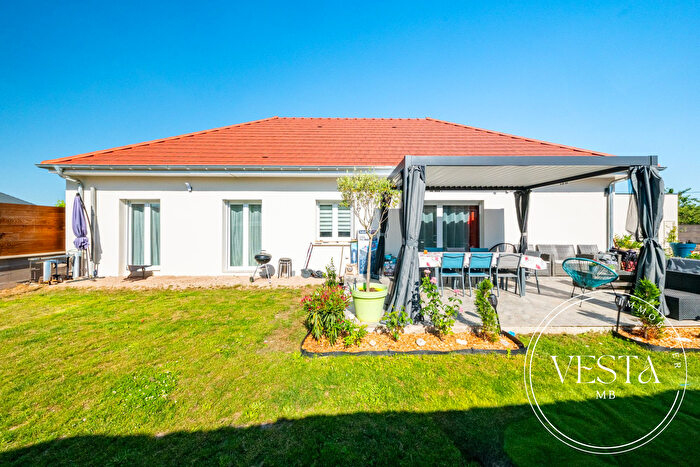 Maison 5 pièces à Aubigny-en-Plaine, à vendre