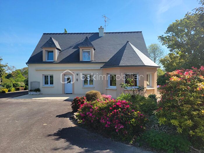 Plouguenast : Maison 6 pièces à vendre