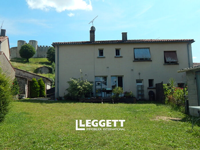 Maison à vendre - Villebois-Lavalette - 5 pièces - 3 chambres