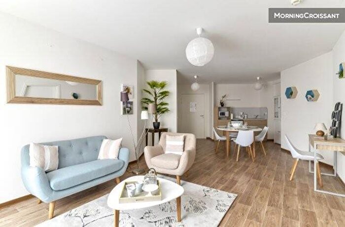 Appartement à louer - Centre-Neuf Bourg-Quesnoy-Delsaux-Musée-Cannoniers-Gare, Valenciennes - 2 pièces - 1 chambre