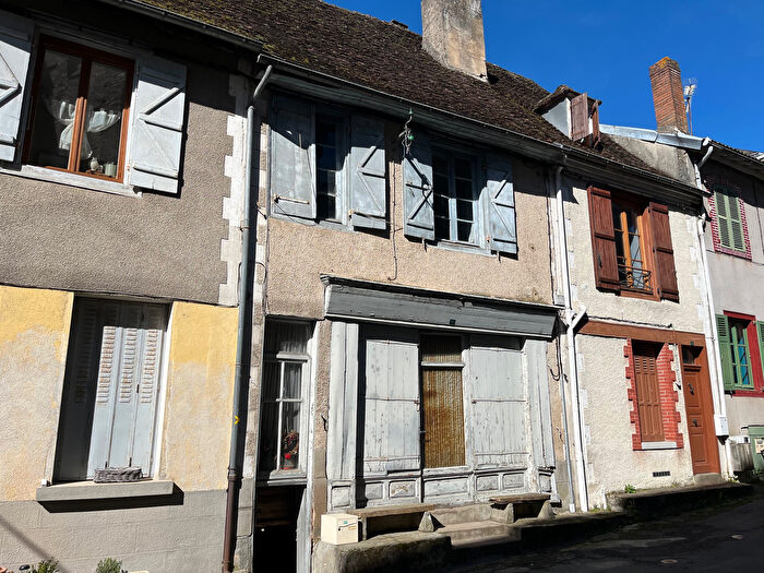 Maison à vendre - Coussac-Bonneval - 4 pièces - 3 chambres