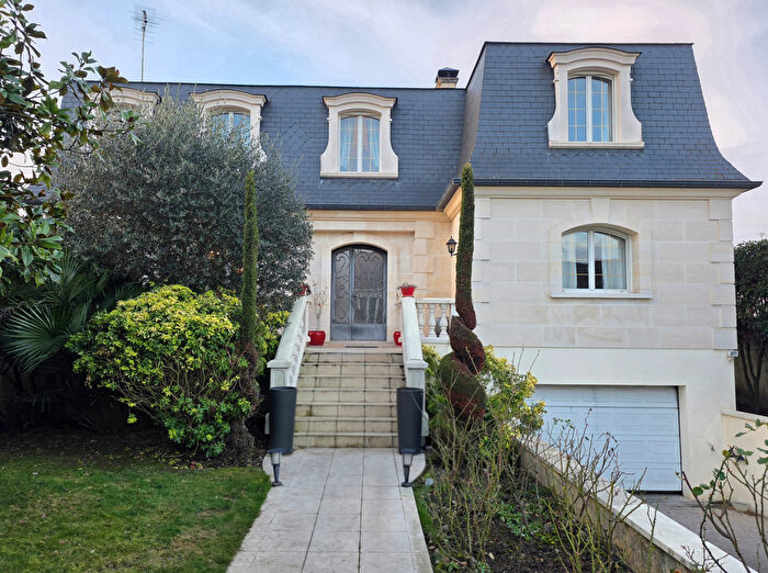 Maison à vendre - Le Plessis-Trévise, François Mansard - 7 pièces - 4 chambres