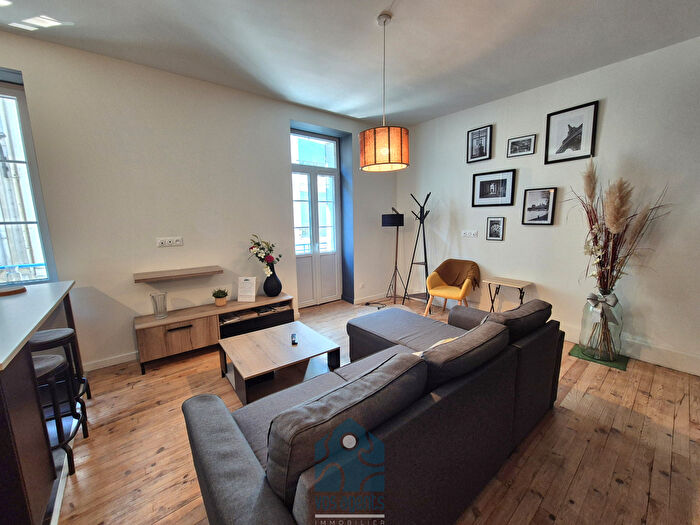 Appartement à vendre - Vichy, Coeur de Ville - 4 pièces - 3 chambres