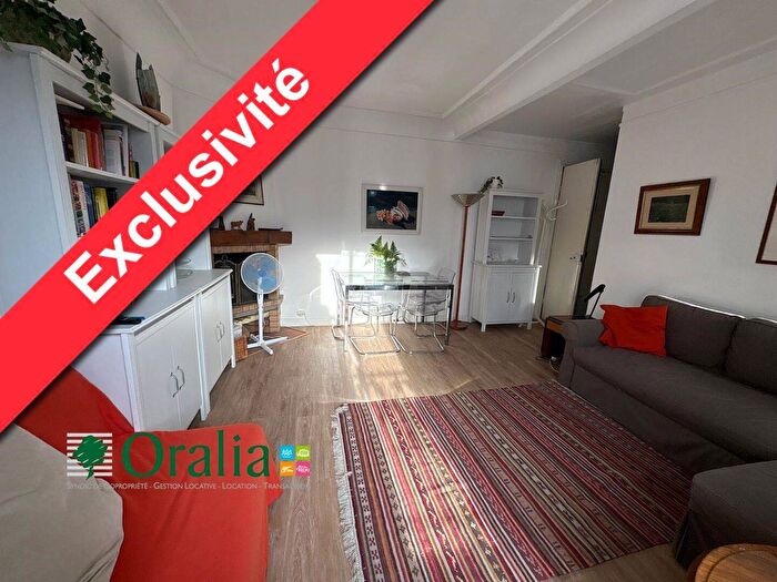 Appartement à louer - Citroën-Boucicaut, Paris ème arrondissement - 2 pièces - 1 chambre