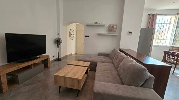 Saint-Raphaël, Centre-ville : Appartement 2 pièces à vendre