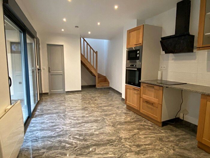 Maison à louer - Coteau Sud, Chevreuse - 2 pièces - 1 chambre