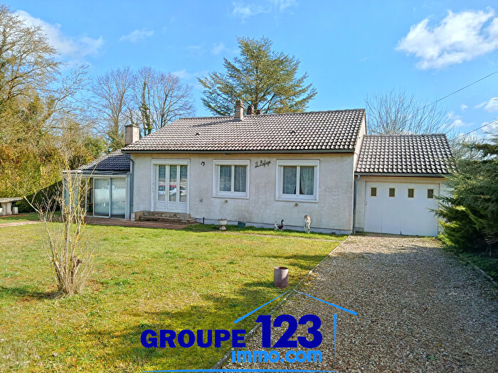 Maison à vendre - Villiers-sur-Tholon - 3 pièces - 2 chambres