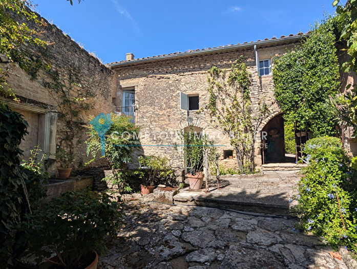 Maison 7 pièces à vendre à Goult