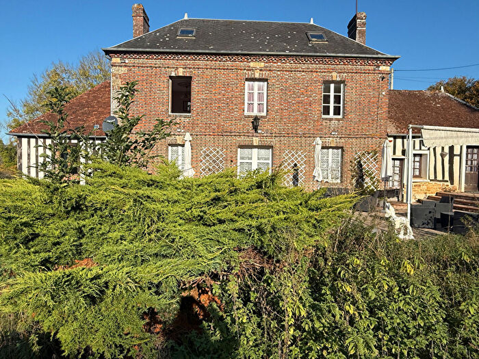 Maison à vendre - Aubry-le-Panthou - 7 pièces - 5 chambres