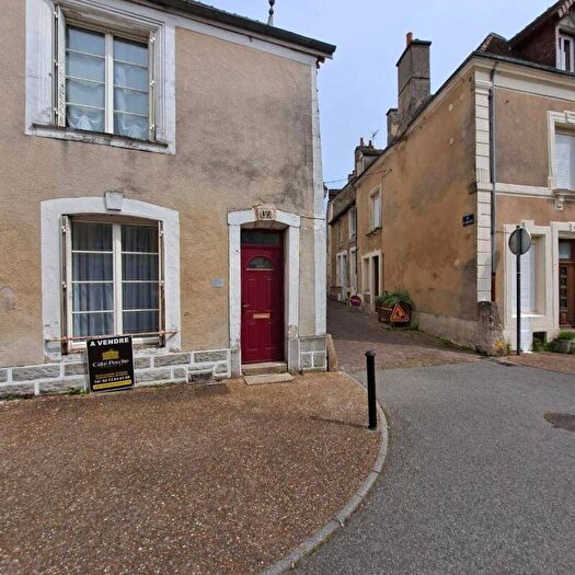Nord, Mamers : Maison 3 pièces à louer