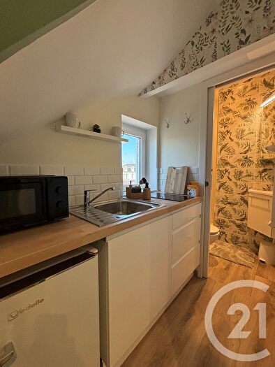 Appartement à louer - Moulins, Gare, Champins - 1 pièce