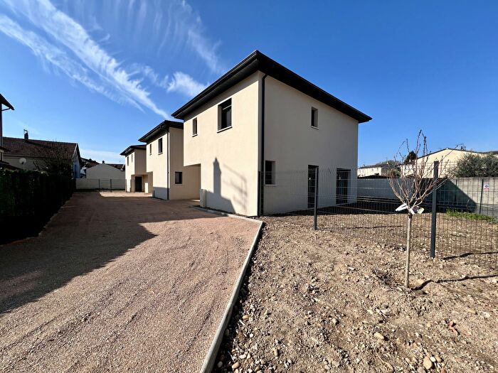 Maison à vendre - Pont-de-Chéruy - 4 pièces - 3 chambres