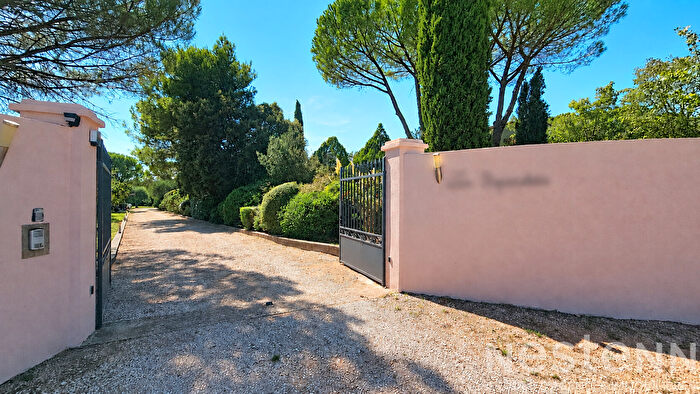 Maison 4 pièces à Saint-Maximin-la-Sainte-Baume, Argérie, Saint-Pilon, Batailloles, Réal Vieux, à vendre