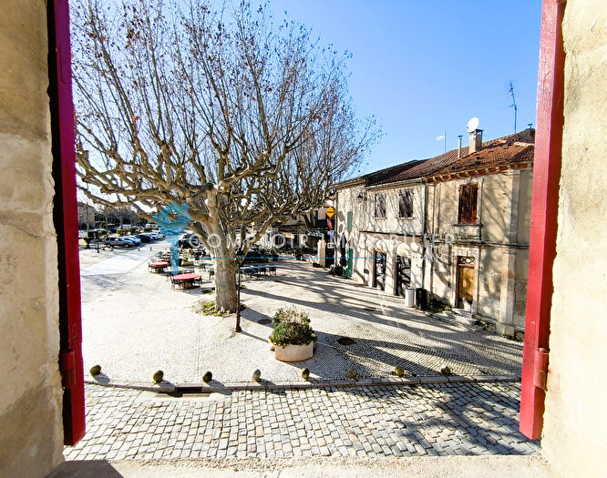 Maison à louer - Boulbon - 6 pièces - 4 chambres