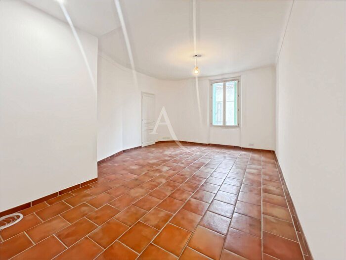 Appartement 2 pièces à louer - République, Cannes