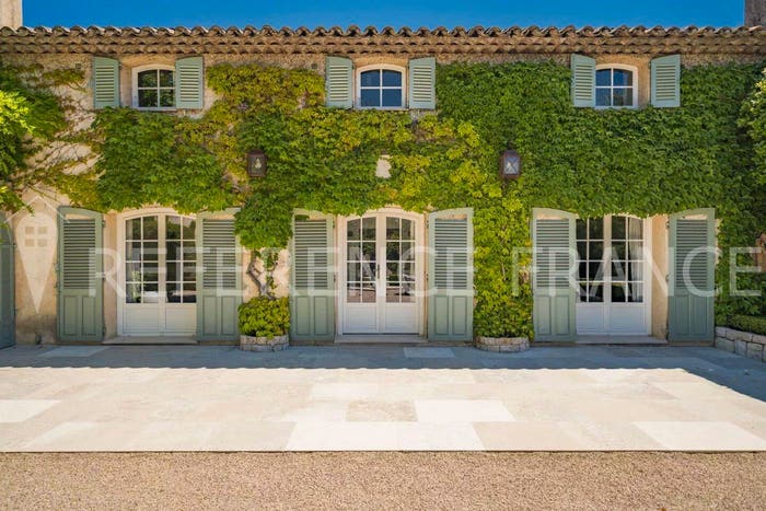 Village-Le Val-Cabrieres, Mougins : Maison 7 pièces à louer