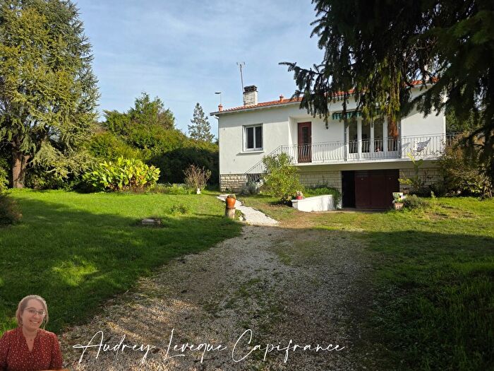 Maison à vendre - Surgères - 4 pièces - 3 chambres