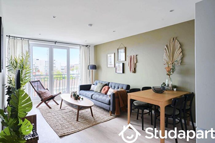 Appartement à louer - Wazemmes, Lille - 1 pièce - 2 chambres