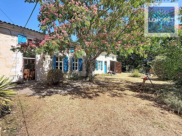 Maison 5 pièces à vendre à Consac