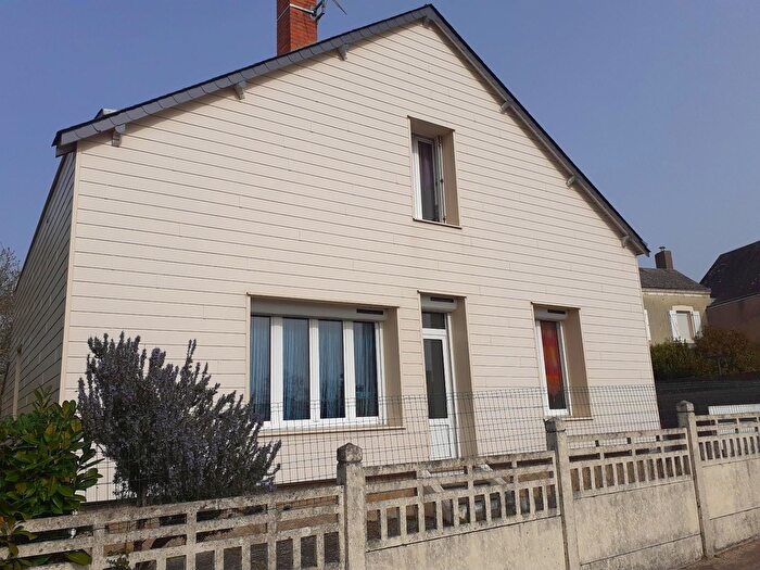 Maison à vendre - Thouars - 6 pièces - 5 chambres