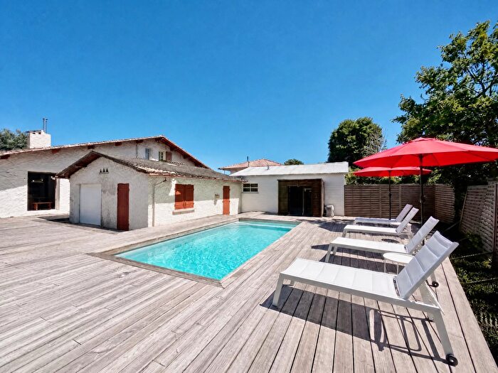 Maison 6 pièces à La Teste-de-Buch, Centre-ville, à vendre