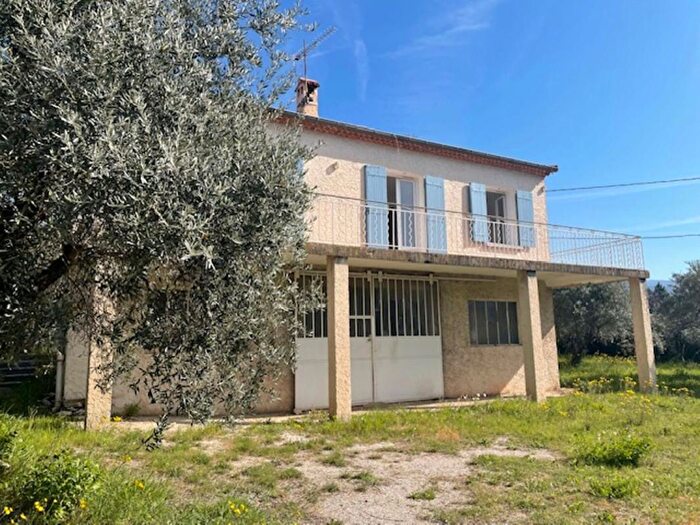 Maison à vendre - Saint-Saturnin-lès-Apt - 4 pièces - 2 chambres