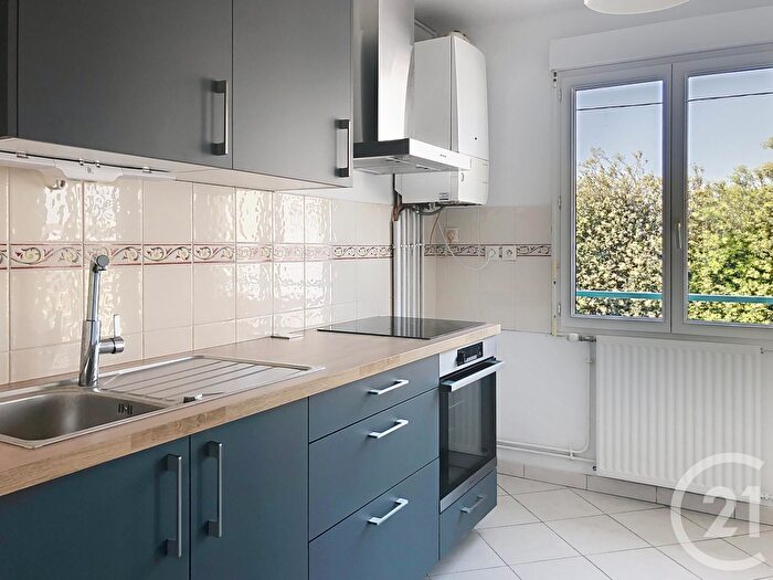 Appartement à louer - Dinan - 3 pièces - 2 chambres