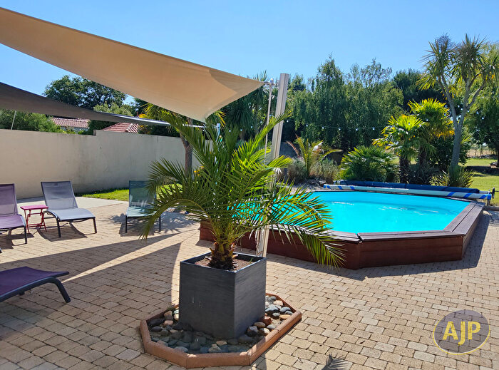 Maison à vendre - Frossay - 6 pièces - 4 chambres