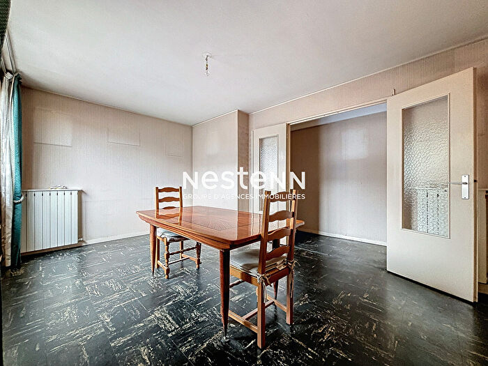 Appartement à vendre - Issy-les-Moulineaux, Les Iles, La Ferme - 3 pièces - 2 chambres