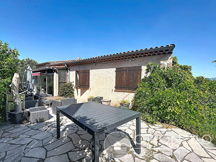 Roquebrune-sur-Argens, Village - Maison 5 pièces à vendre