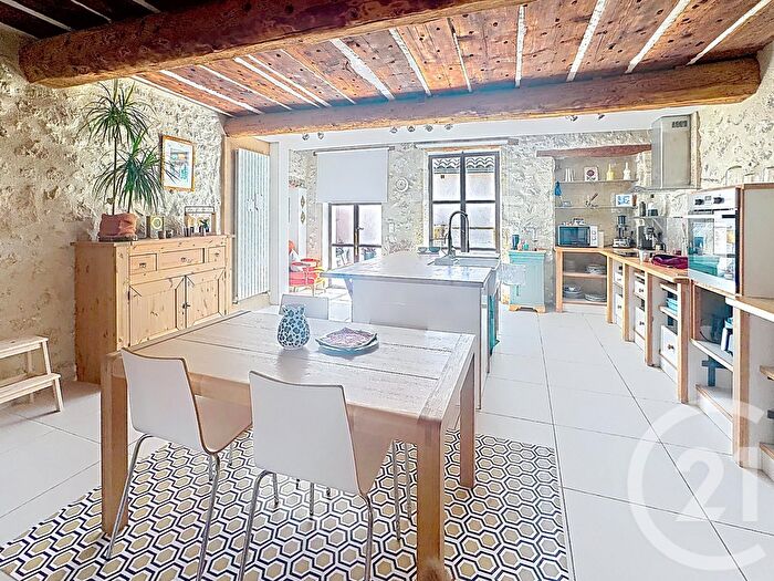 Rochefort-du-Gard : Maison 5 pièces à vendre