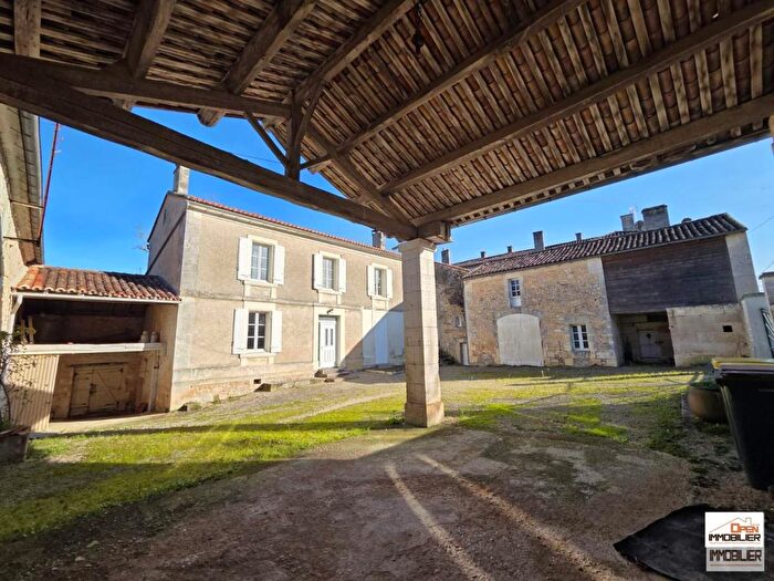 Maison à vendre - Saint-Saturnin - 6 pièces - 3 chambres