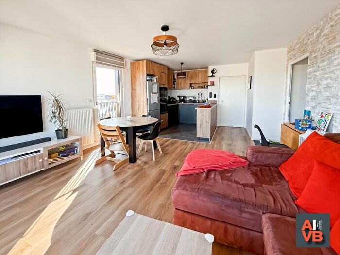 Appartement à vendre - Bussy-Saint-Georges - 4 pièces - 3 chambres