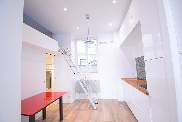 Paris 11ème, Nation, Alexandre Dumas : Appartement 1 pièce à vendre