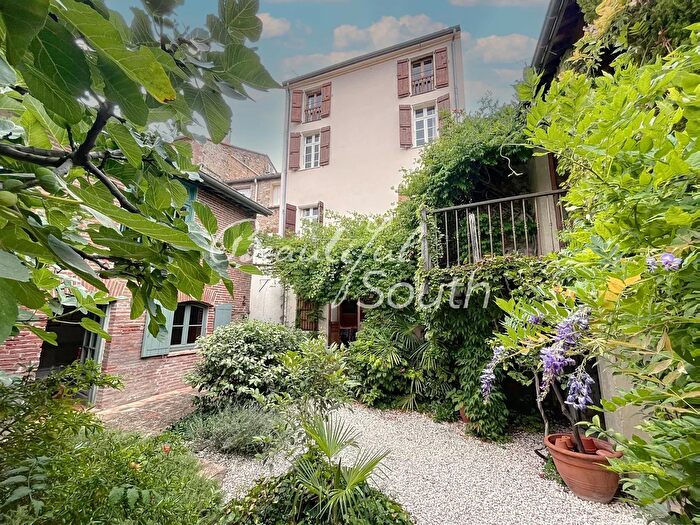 Maison à vendre - Céret - 9 pièces - 6 chambres