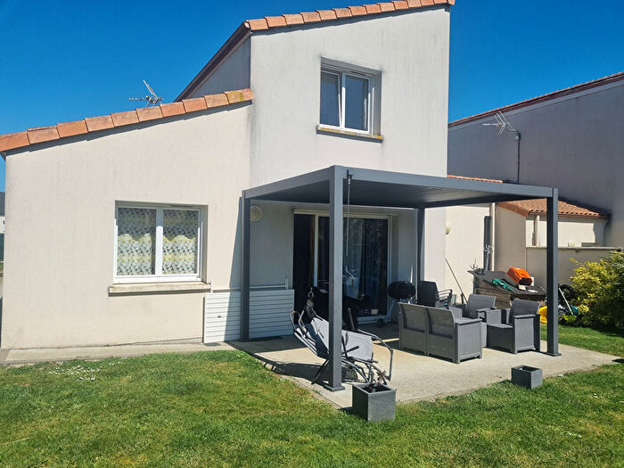 Maison à vendre - Valanjou - 4 pièces - 3 chambres