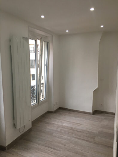 Appartement 1 pièce à louer à Levallois-Perret, Trézel