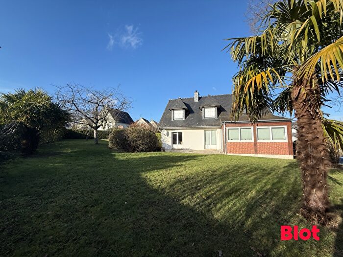 Maison à vendre - Cesson-Sévigné, Bourgchevreuil, Dézerseul, Pommeraie - 7 pièces - 5 chambres