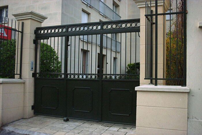 Appartement 4 pièces à Delaunay Belleville, Saint-Denis, à louer