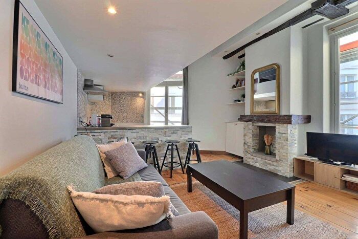 Appartement à louer - Archives, Paris ème arrondissement - 1 pièce