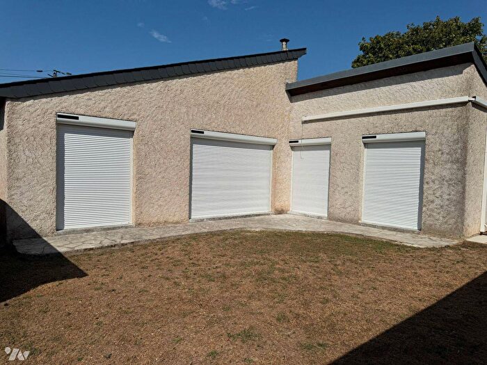 Maison 4 pièces à Châteaudun, à louer