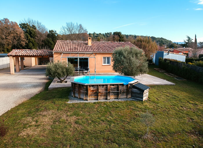 Maison à vendre - Régusse - 4 pièces - 3 chambres