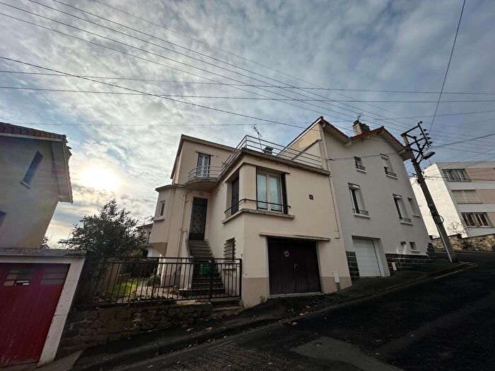 Maison à louer - Chamalières, Jean-Jaurès, Galoubies - 4 pièces - 3 chambres