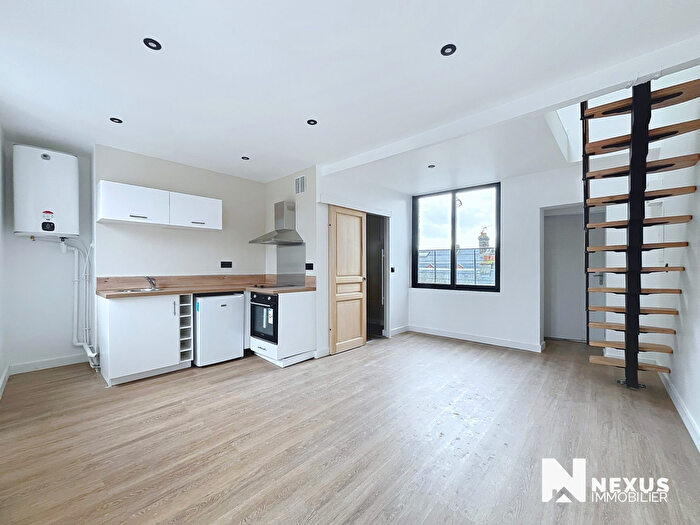 Appartement à louer - Rouen, Vieux Marché, Cathédrale - 2 pièces - 1 chambre