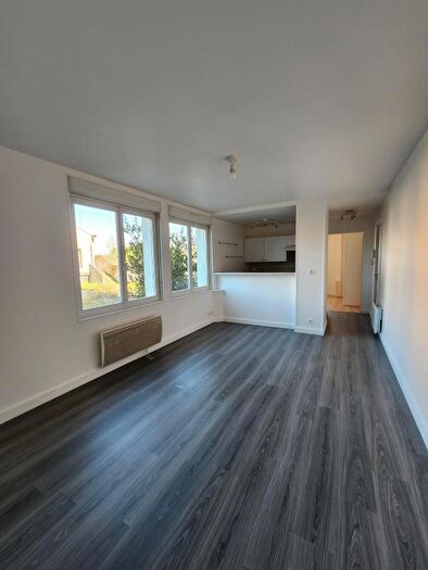 Appartement à louer - Saint-Nazaire, Nord - 2 pièces - 1 chambre